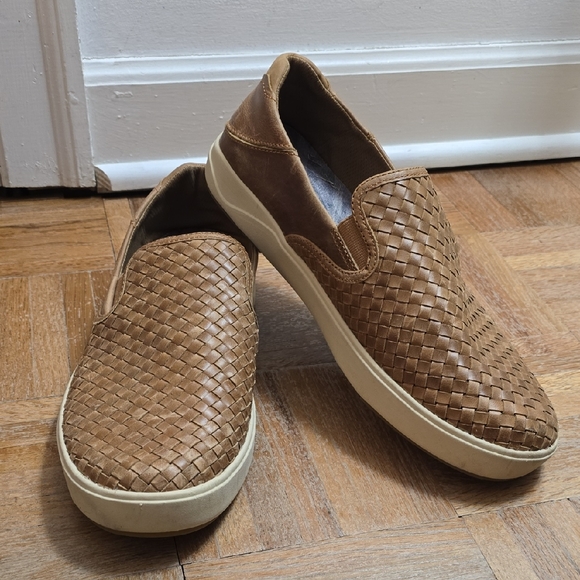 OluKai | Shoes | Olukai Laeahi Lauhala Mens Woven Leather Shoes | Poshmark